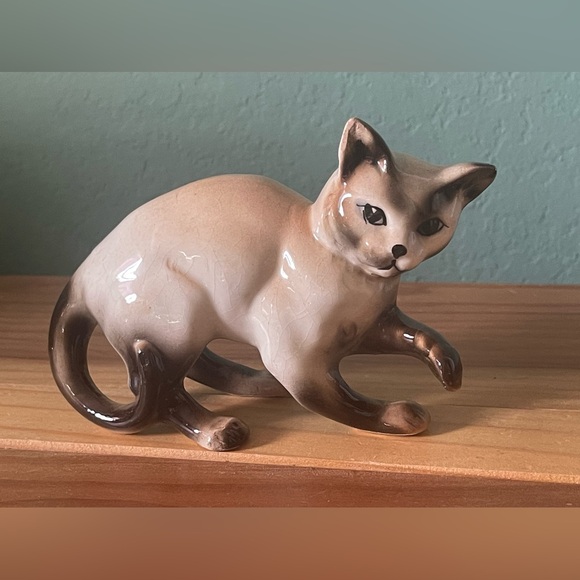 not sure | Accents | Vintage Siamese Cat Figurine Statue Porcelain ...